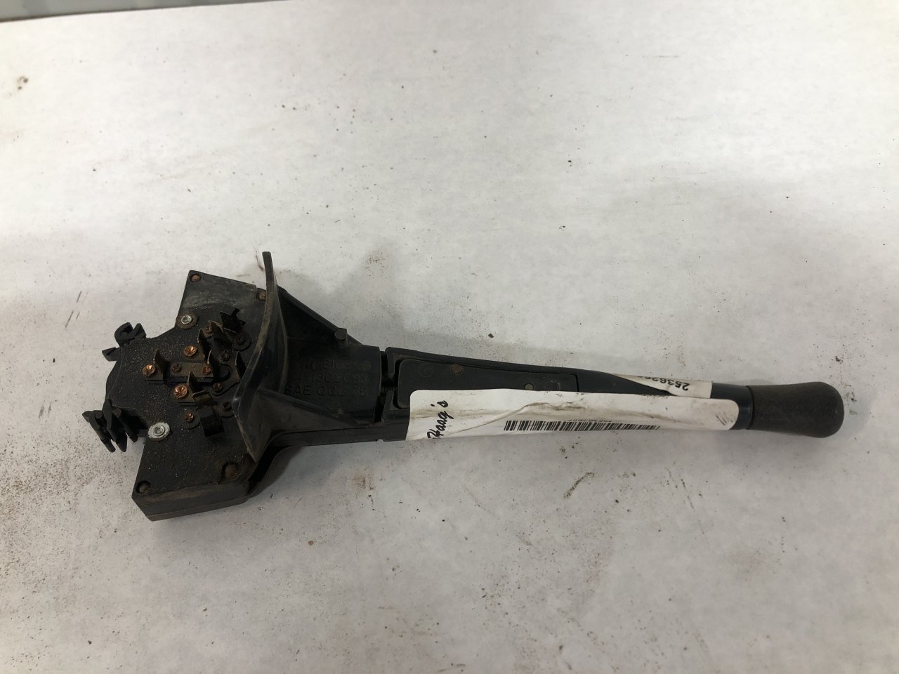 471302C93 | International S1900 Turn Signal/Column Switch for Sale