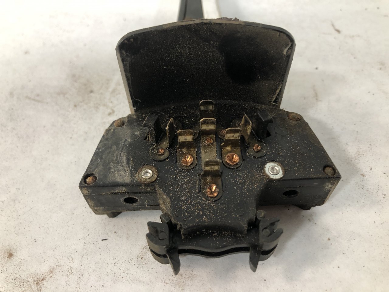 471302C93 | International S1900 Turn Signal/Column Switch for Sale