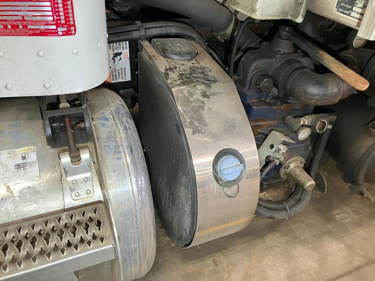 Peterbilt 348 DEF | Urea Tank for Sale