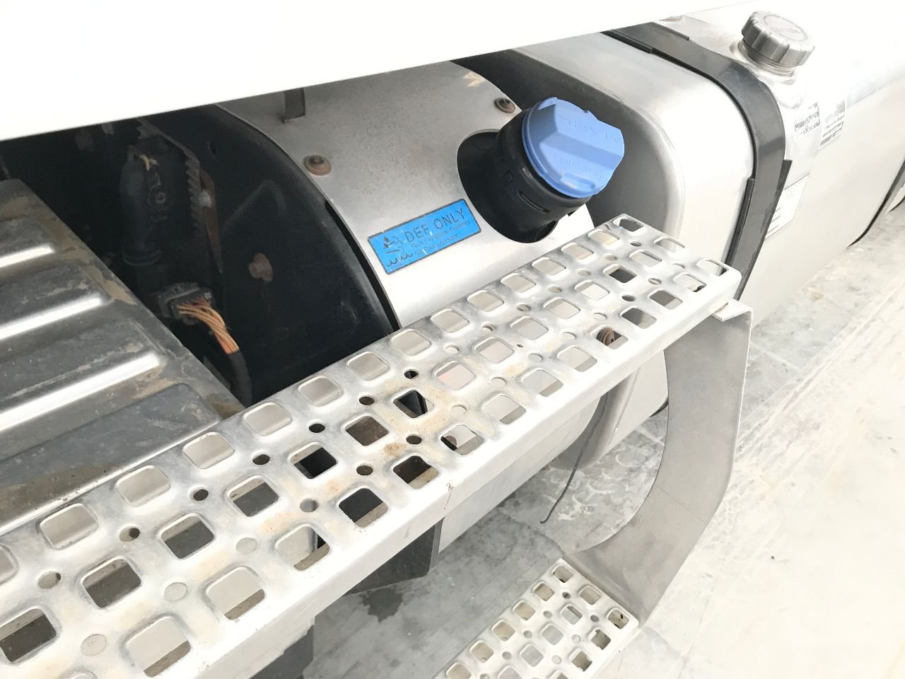 Volvo VHD DEF | Urea Tank for Sale