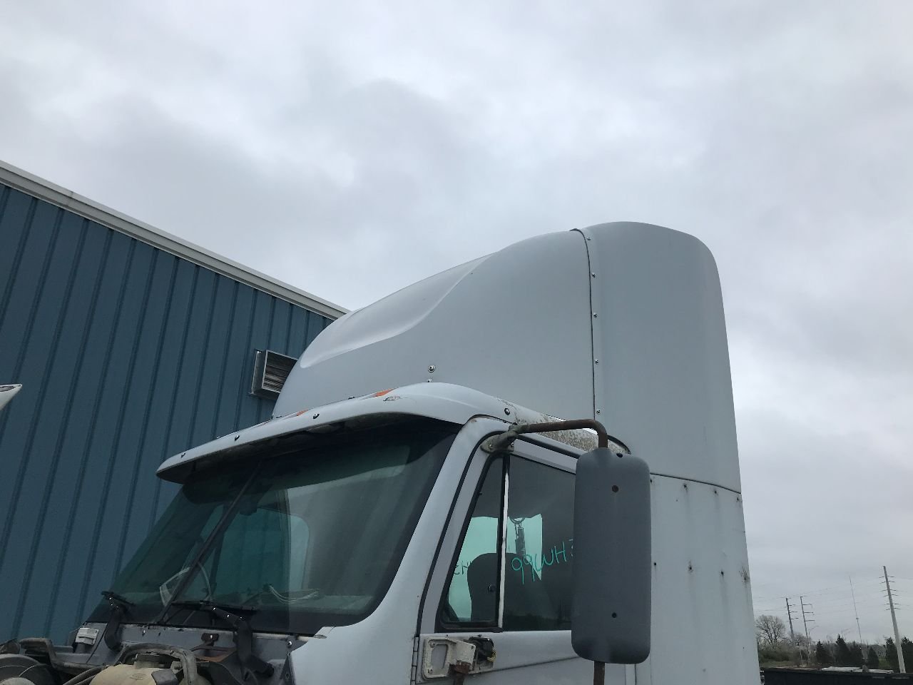 Freightliner C112 CENTURY Wind Deflector for Sale
