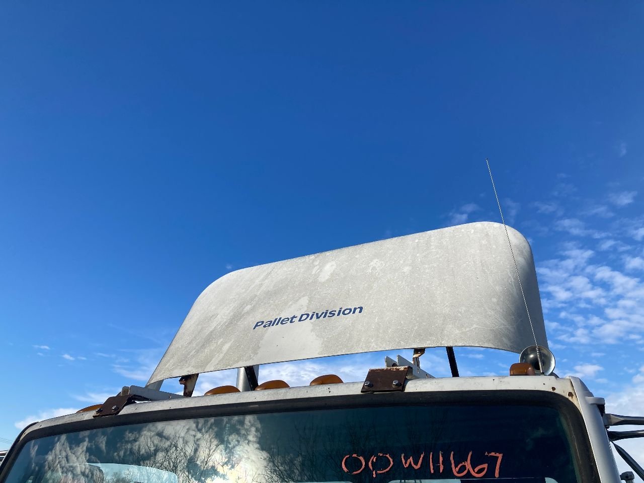 Freightliner FL112 Wind Deflector for Sale