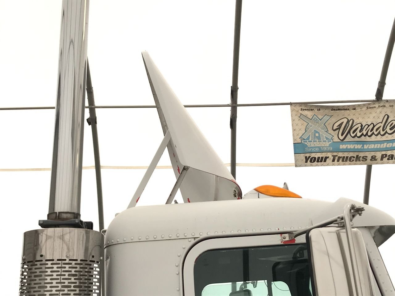 Freightliner FLD120 Wind Deflector for Sale