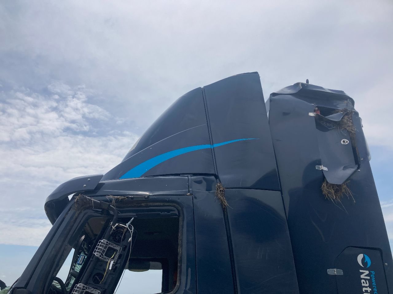 20543170 | Volvo VNR-ZE Wind Deflector for Sale