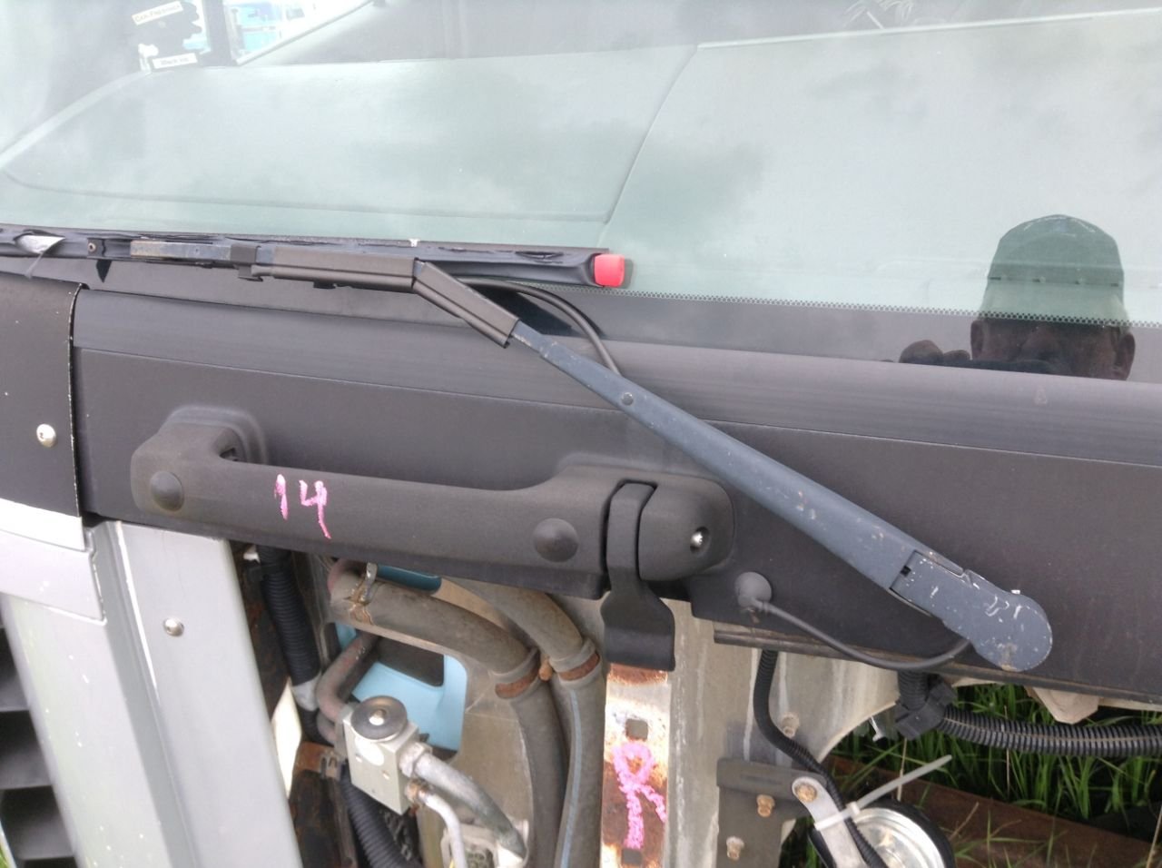 Freightliner ARGOSY Windshield Wiper Arm for Sale