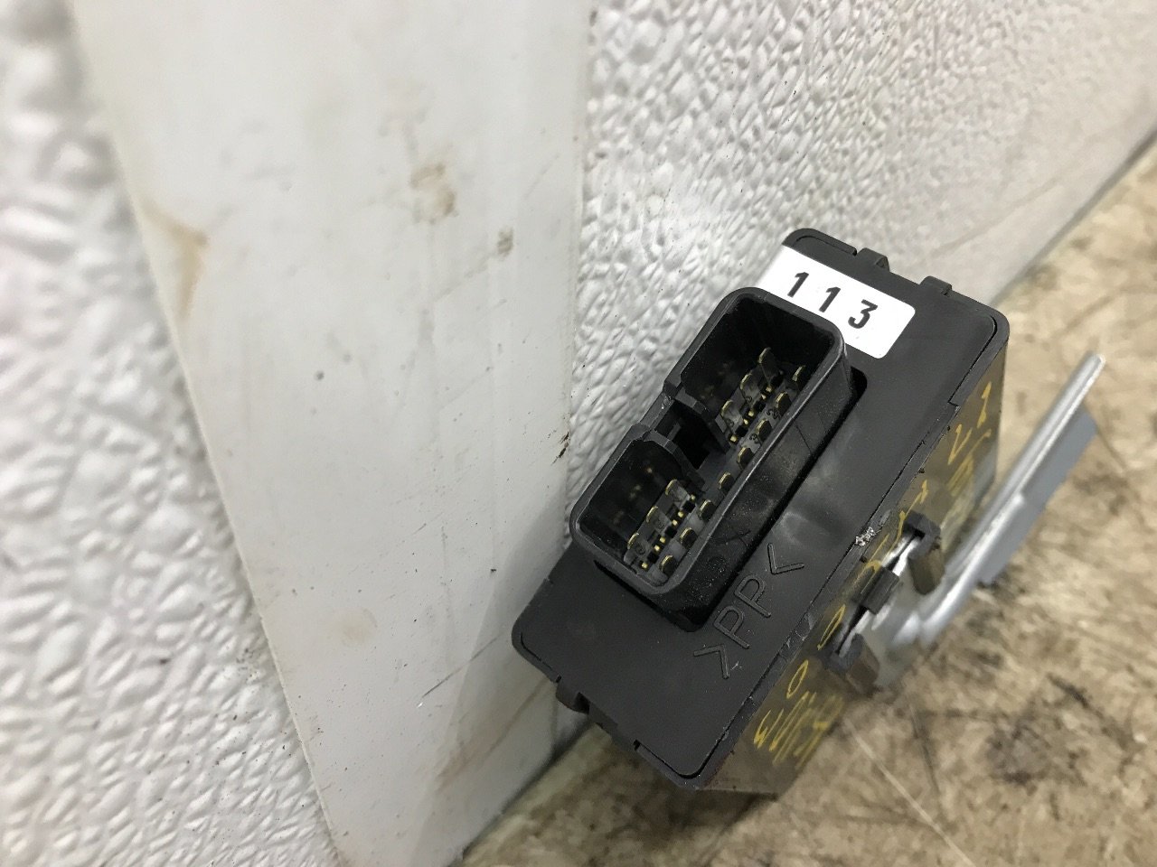 85940-1130 | Hino 165 Wiper Control Module for Sale