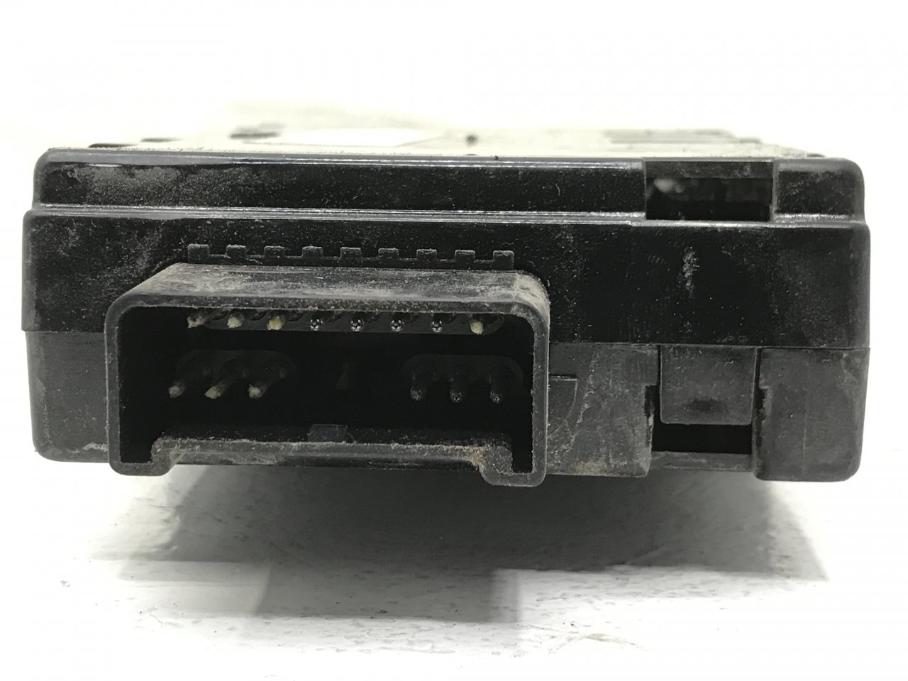 22-49875-00 | Ford A9513 Wiper Control Module for Sale