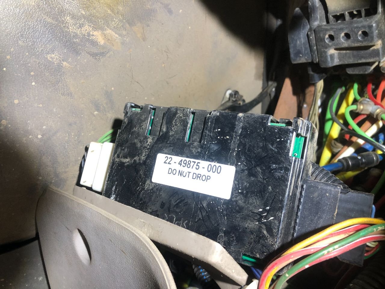 22-498-75-000 | Sterling L9513 Wiper Control Module for Sale