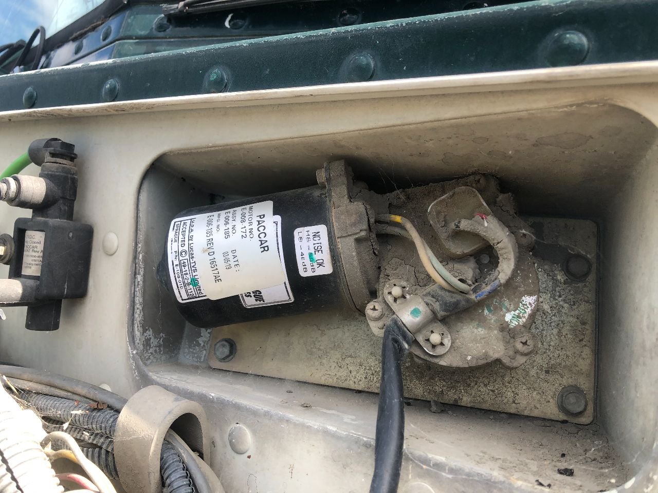 E-006-185 | Peterbilt 348 Windshield Wiper Motor for Sale