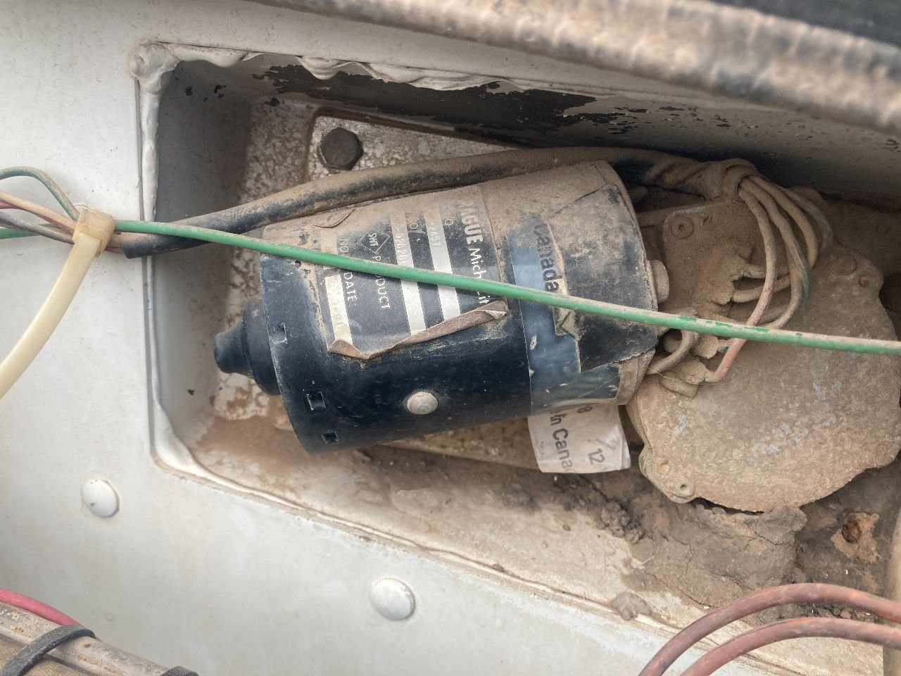 Peterbilt 378 Windshield Wiper Motor for Sale