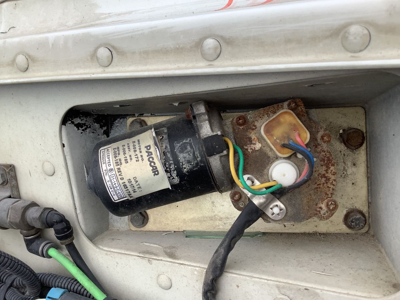 Peterbilt 389 Windshield Wiper Motor for Sale