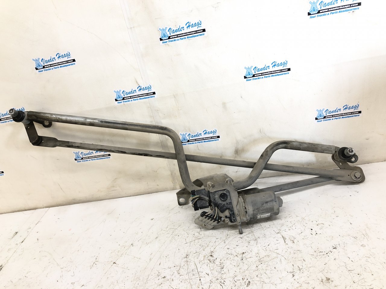 3596297C93 | International 9200 Windshield Wiper Motor for Sale