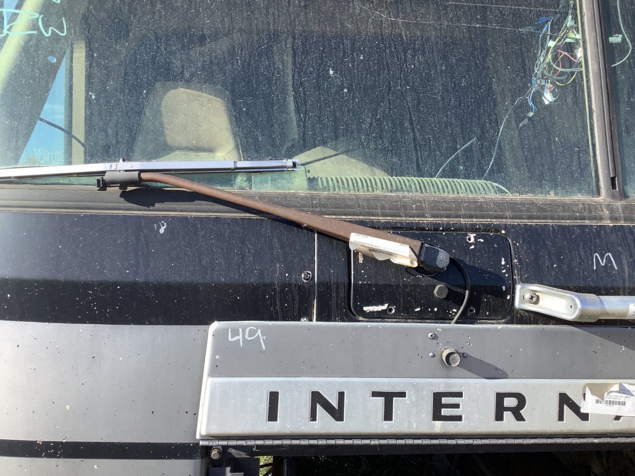 International 9670 Windshield Wiper Motor for Sale