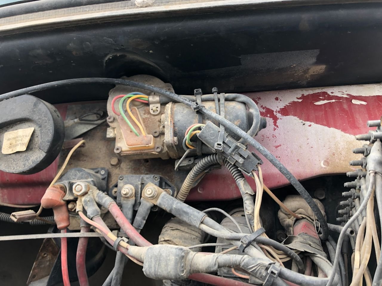 Mack CL600 Windshield Wiper Motor for Sale