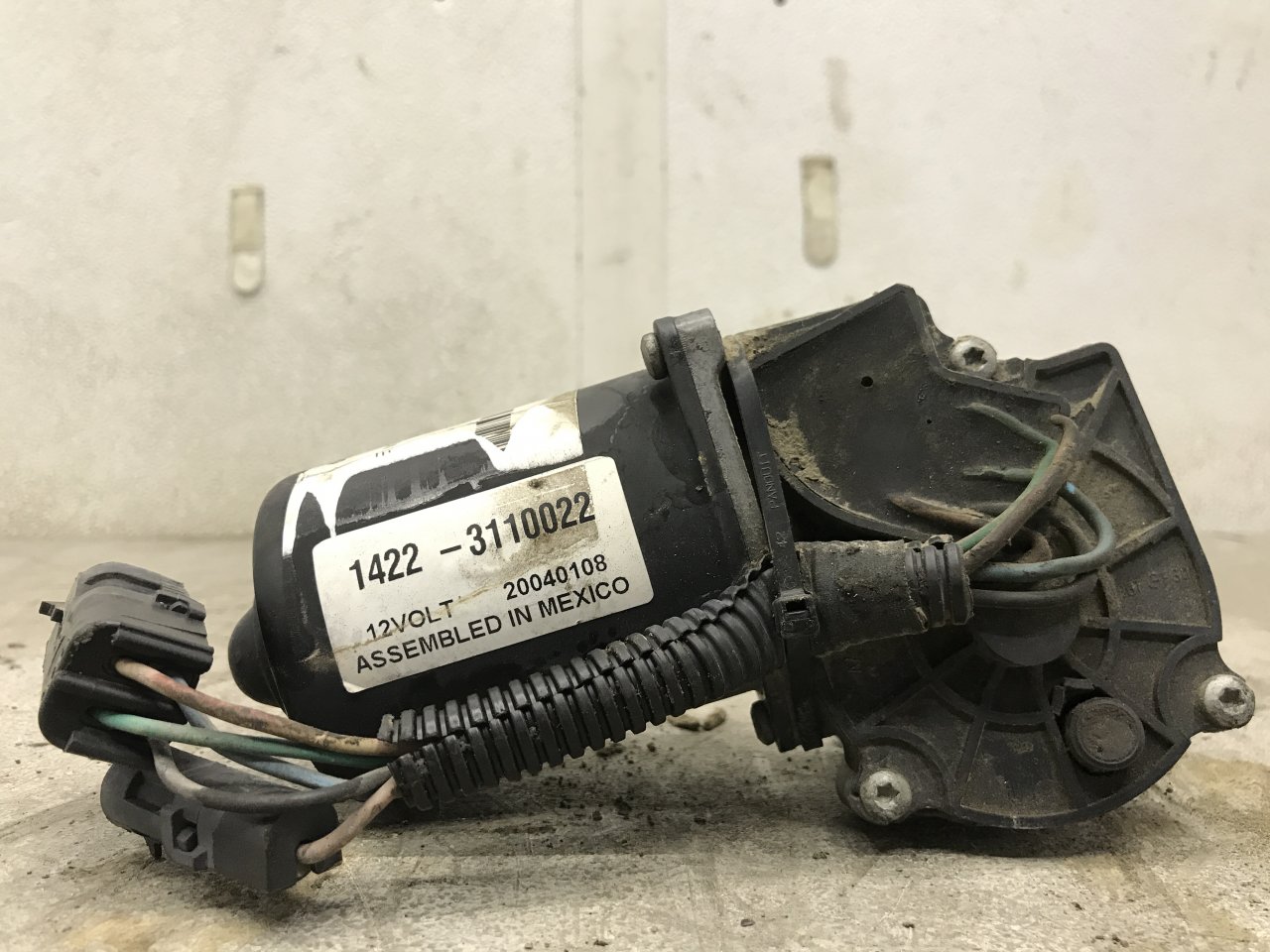 Mack CX VISION Windshield Wiper Motor for Sale