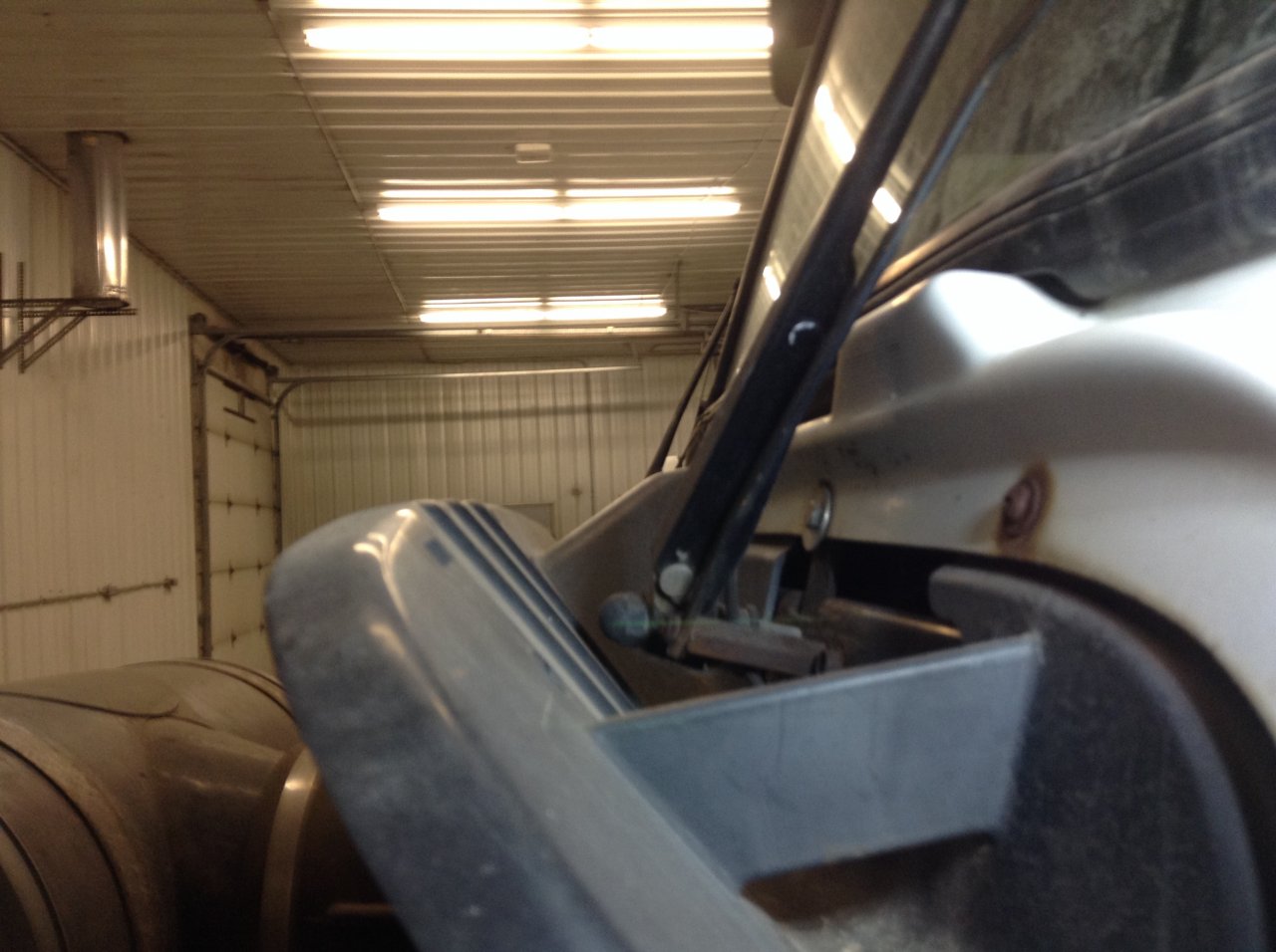 10011918 | Kenworth T600 Cowl for Sale