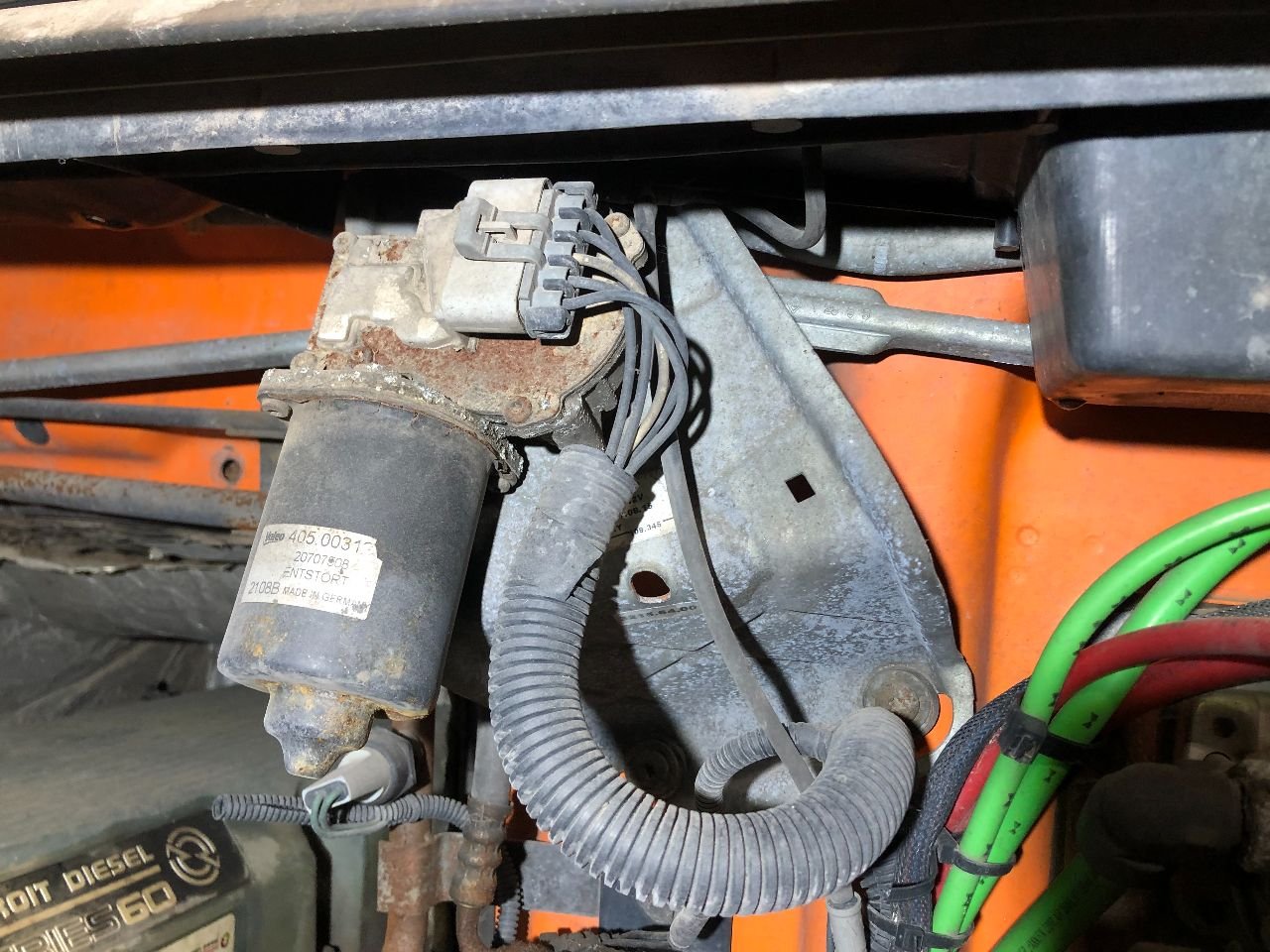 3980827 | Volvo VNM Windshield Wiper Motor for Sale