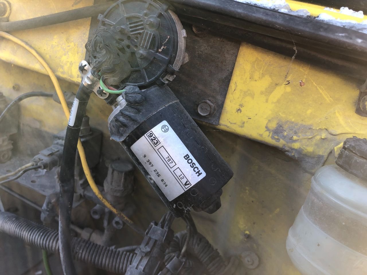 Volvo WIA Windshield Wiper Motor for Sale