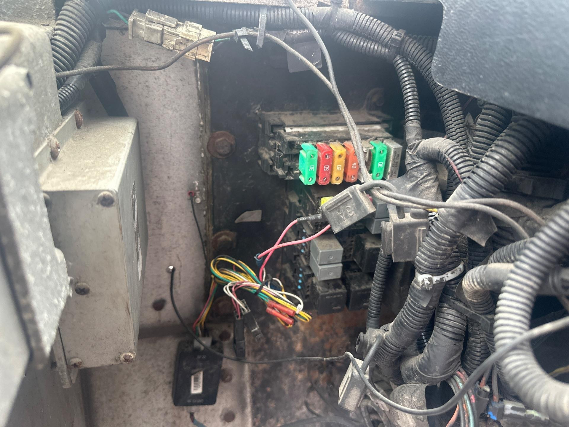 Freightliner MT Fuse Box for Sale