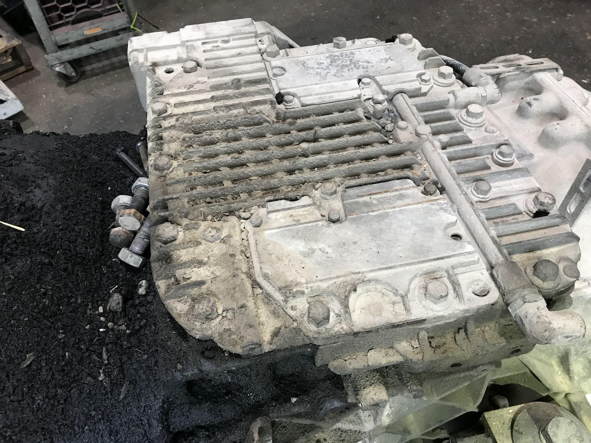 Mack ATO2612D Top Cover for Sale