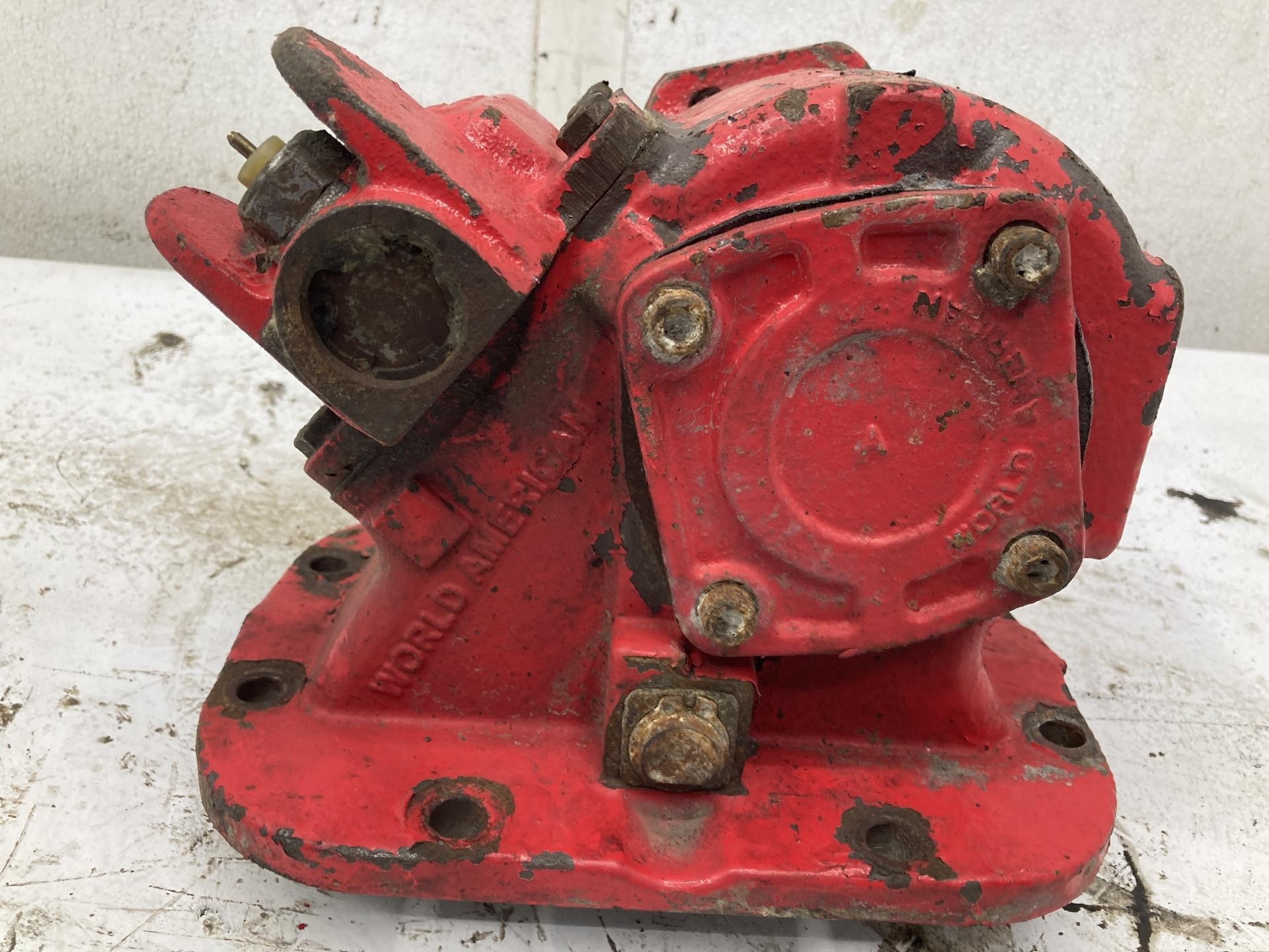 20-08-7054 | Fuller RTLO18918B PTO | Power Take Off for Sale