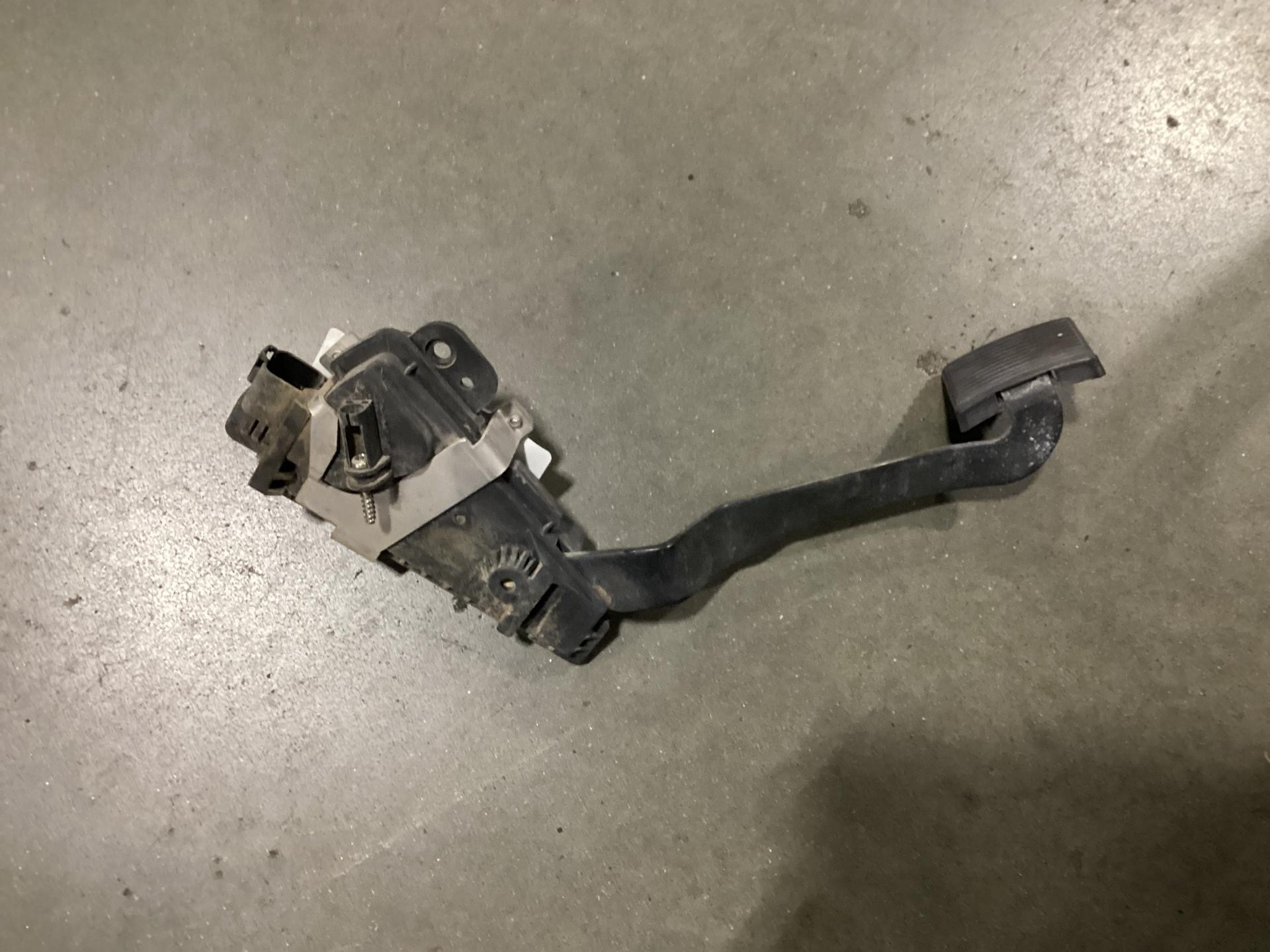Mack FREEDOM Foot Control Pedal for Sale
