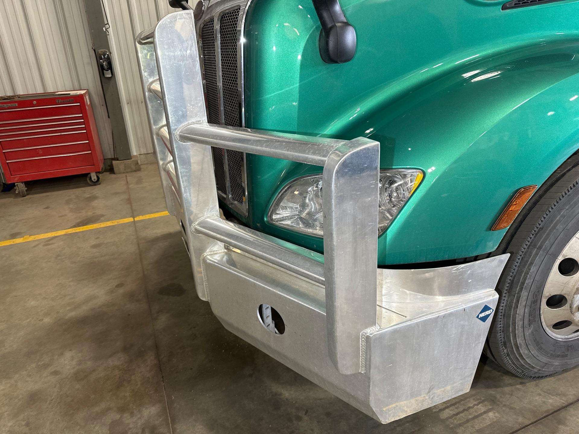 Peterbilt 579 Grille Guard for Sale