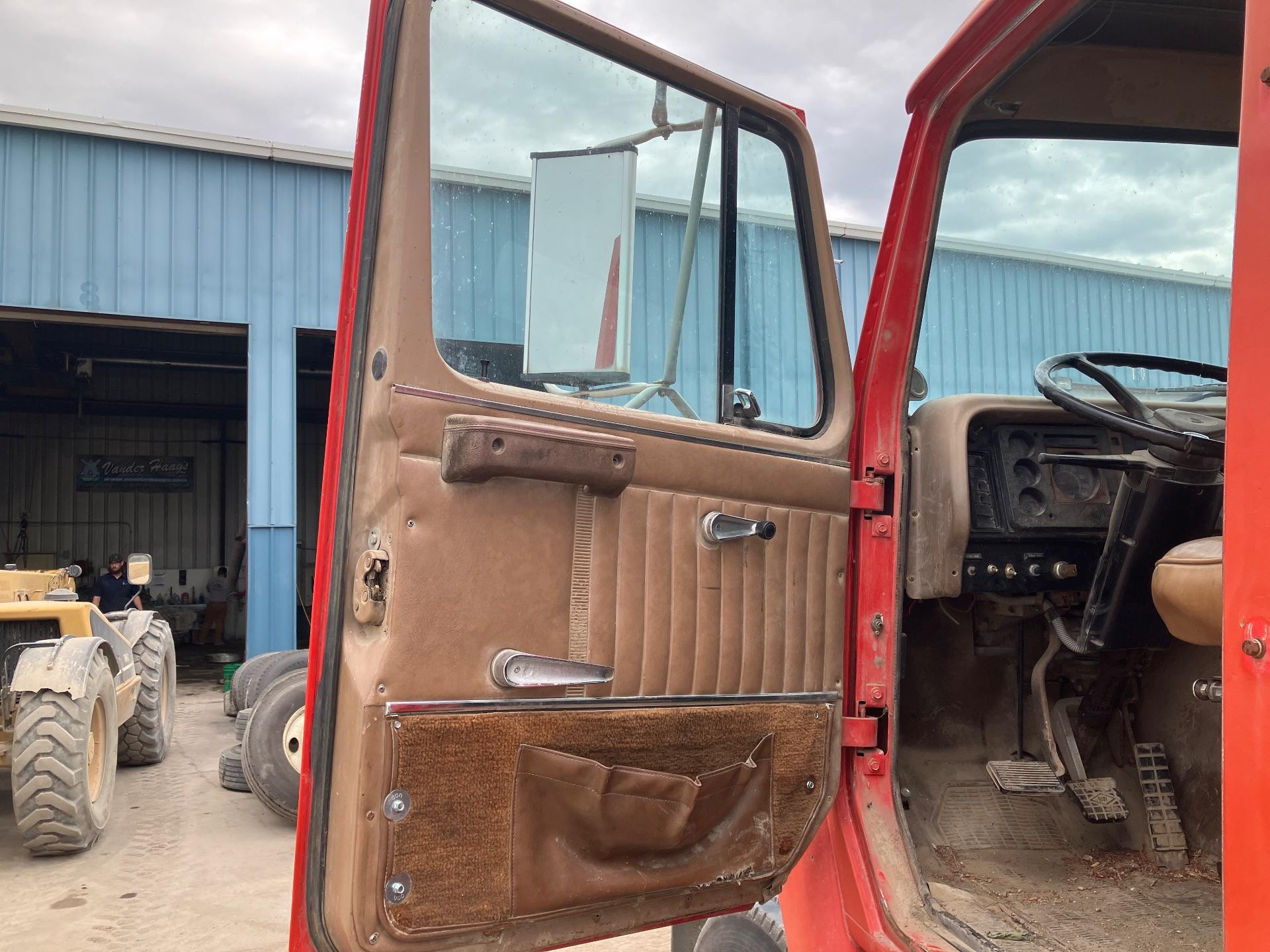 International S2200 Cab Assembly for Sale