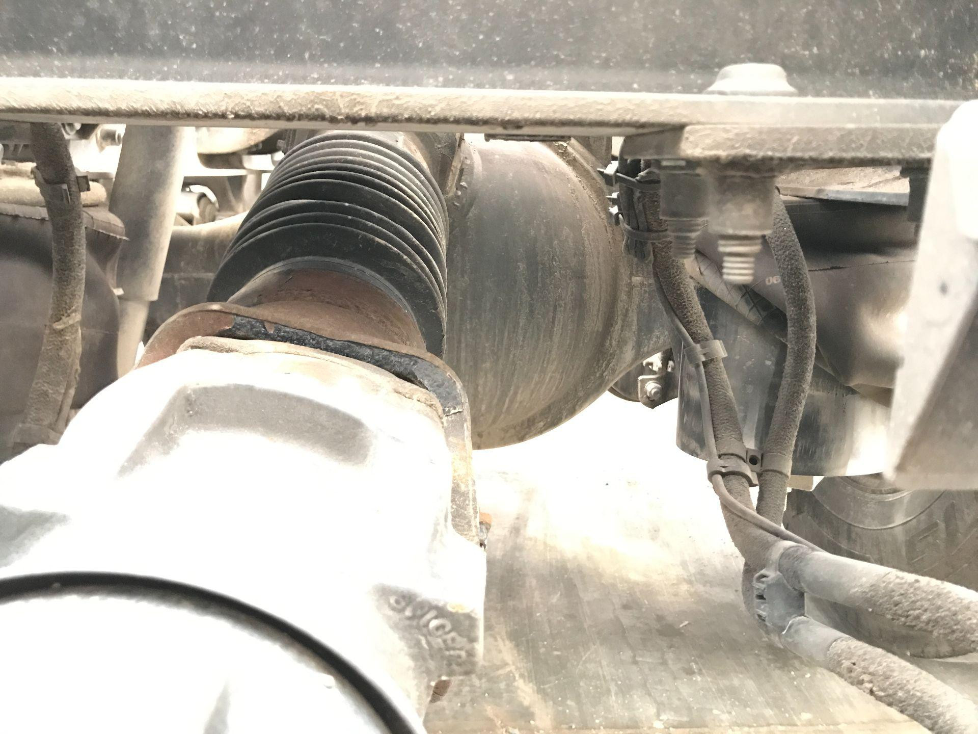 Meritor MD2014H Axle Housing for Sale