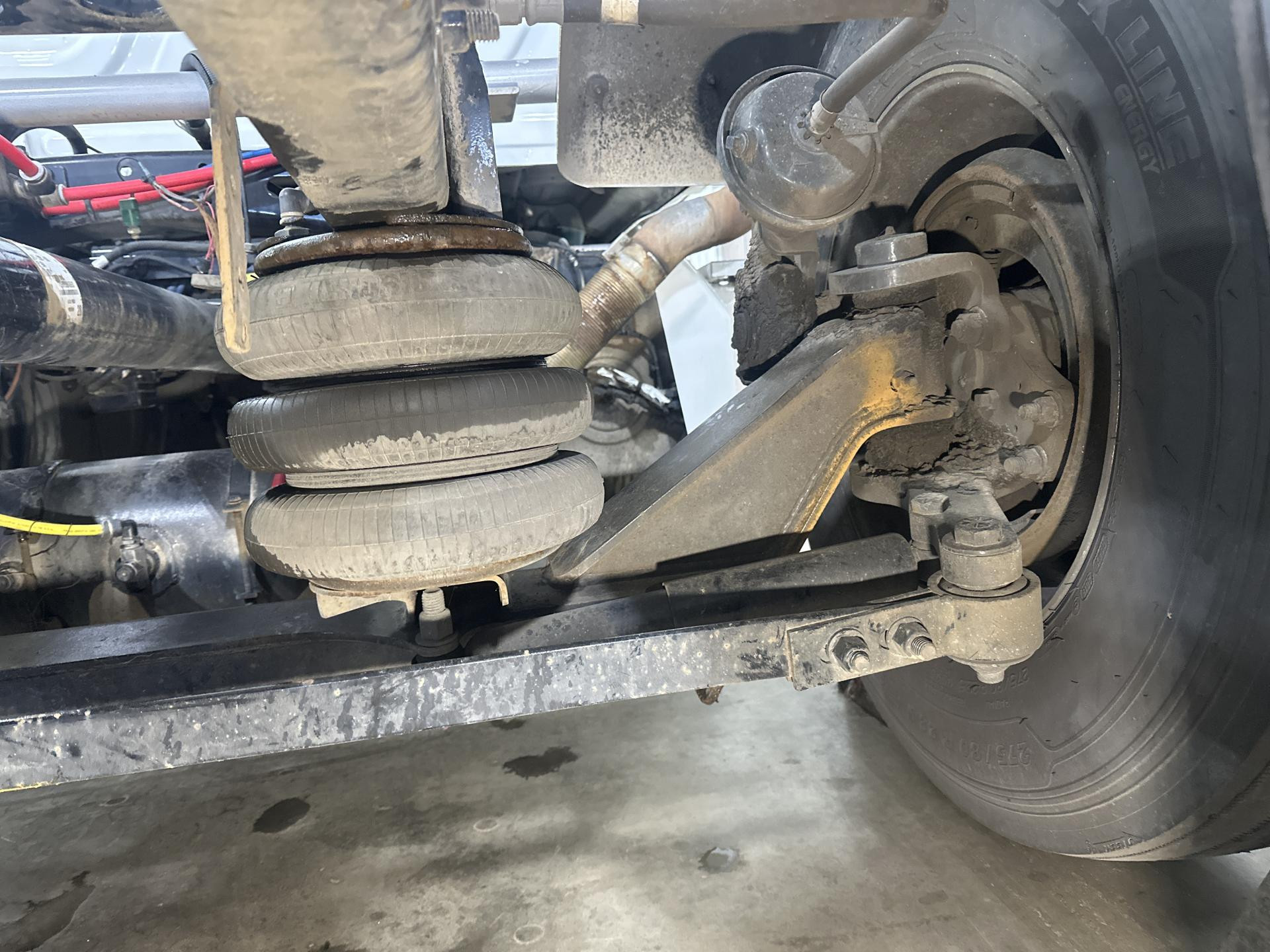 Hendrickson SC13 Lift (Tag / Pusher) Axle for Sale