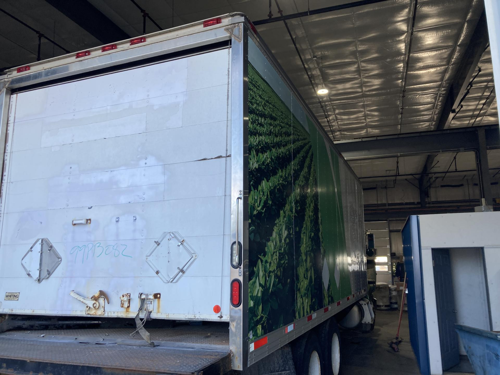 US Truck Body Van Body/Box for Sale