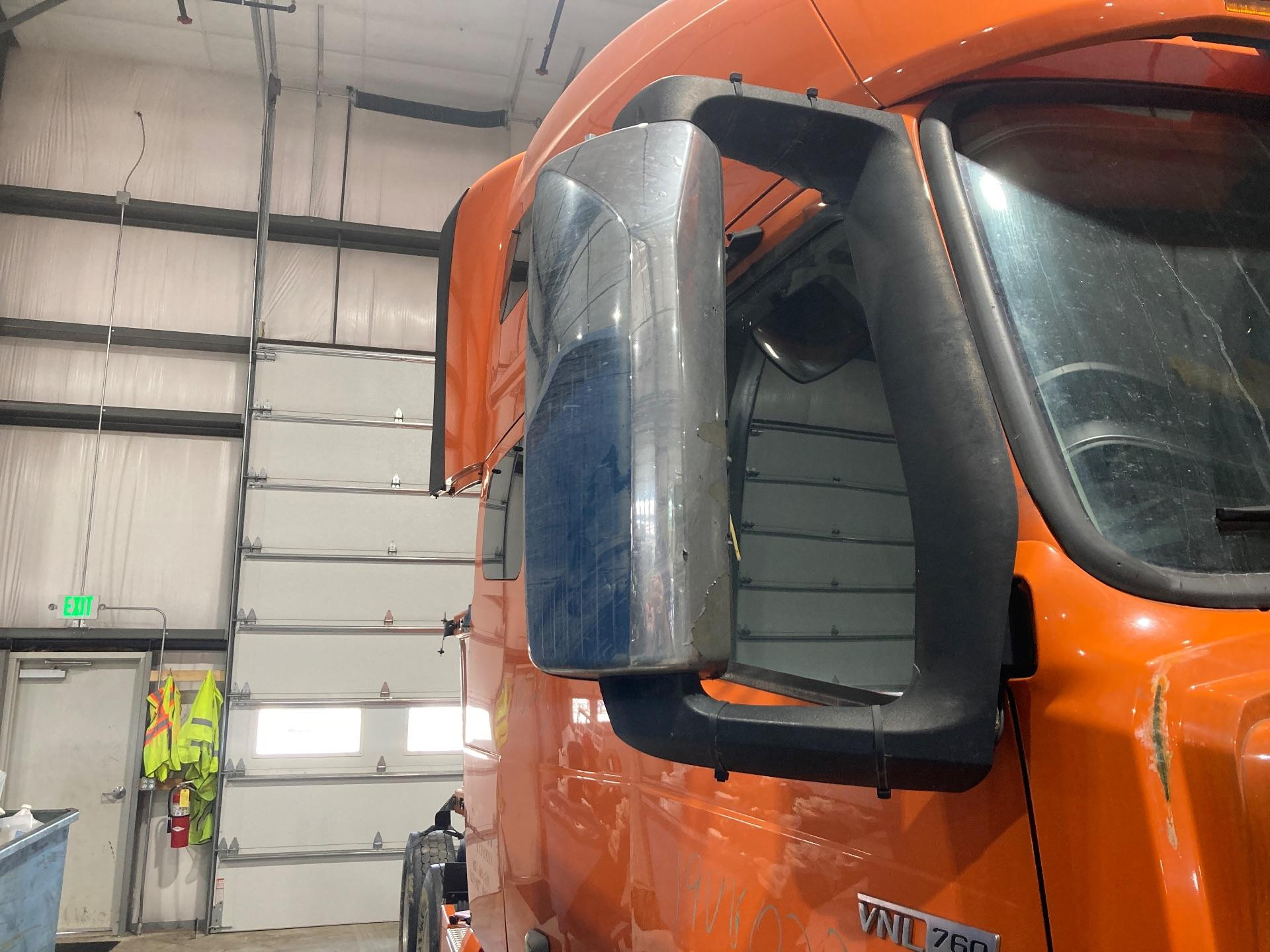 23968401 | Volvo VAH Door Mirror for Sale