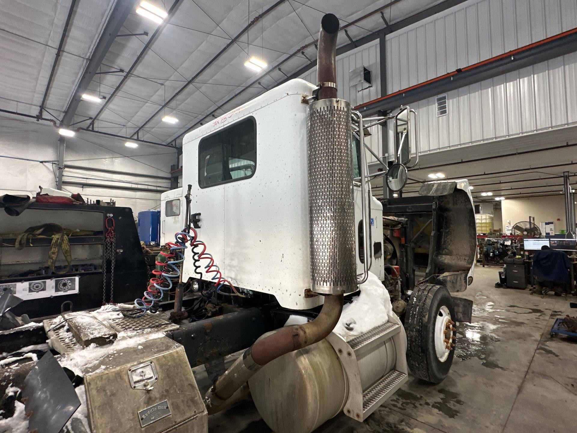 Peterbilt 375 Exhaust Assembly for Sale