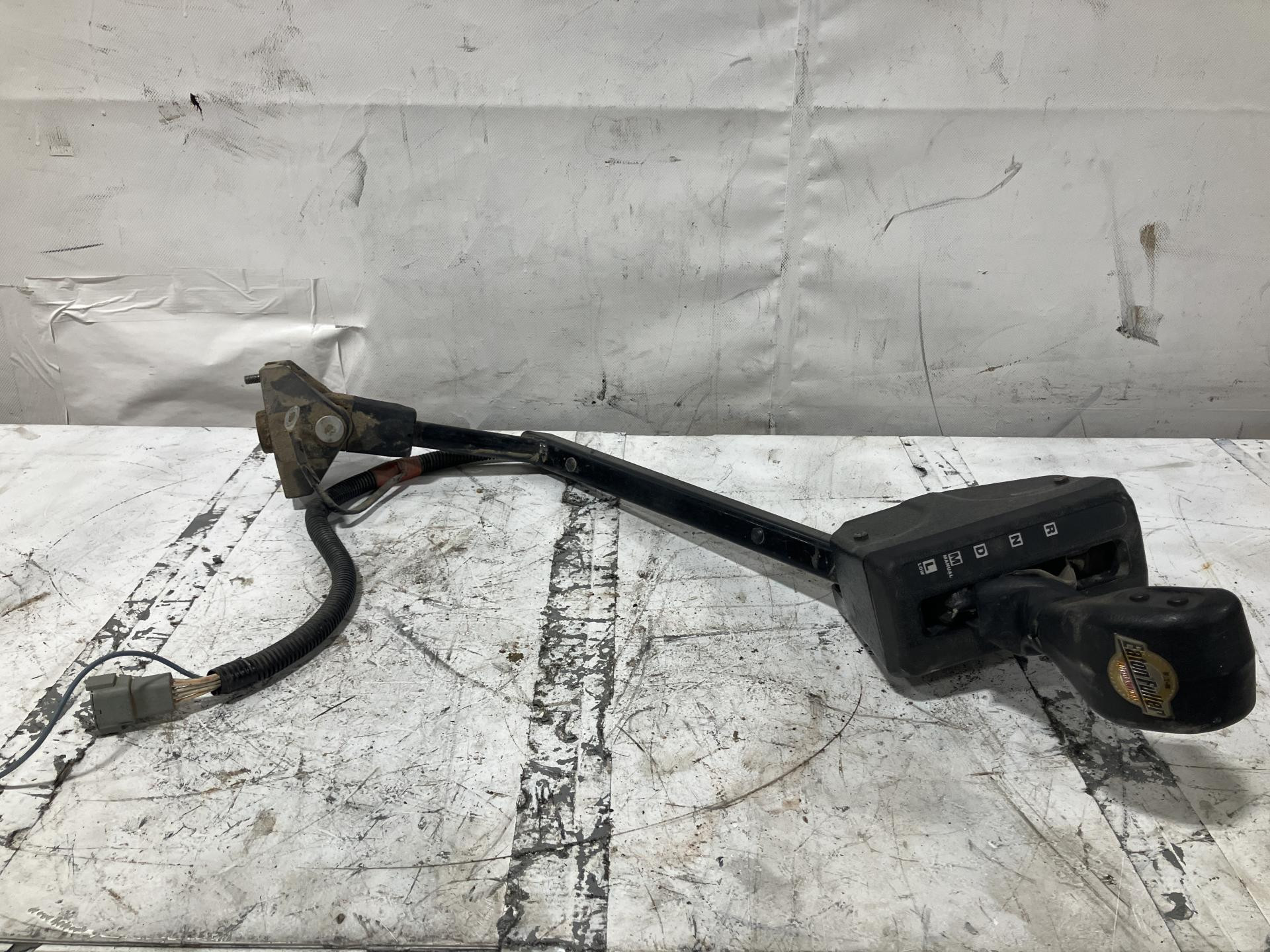Fuller RTO16910B-DM3 Shift Lever for Sale
