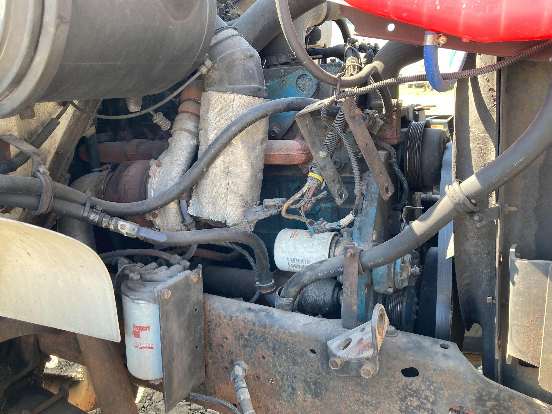 International DT530E Engine Assembly for Sale