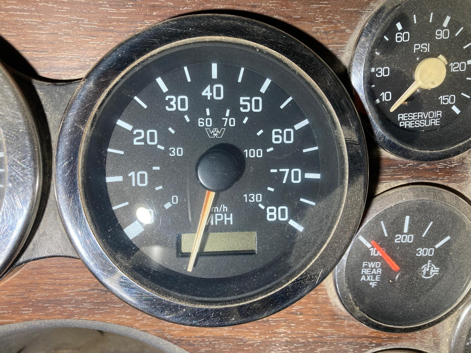 57701S3452 | Western Star Trucks 4900EX Speedometer for Sale