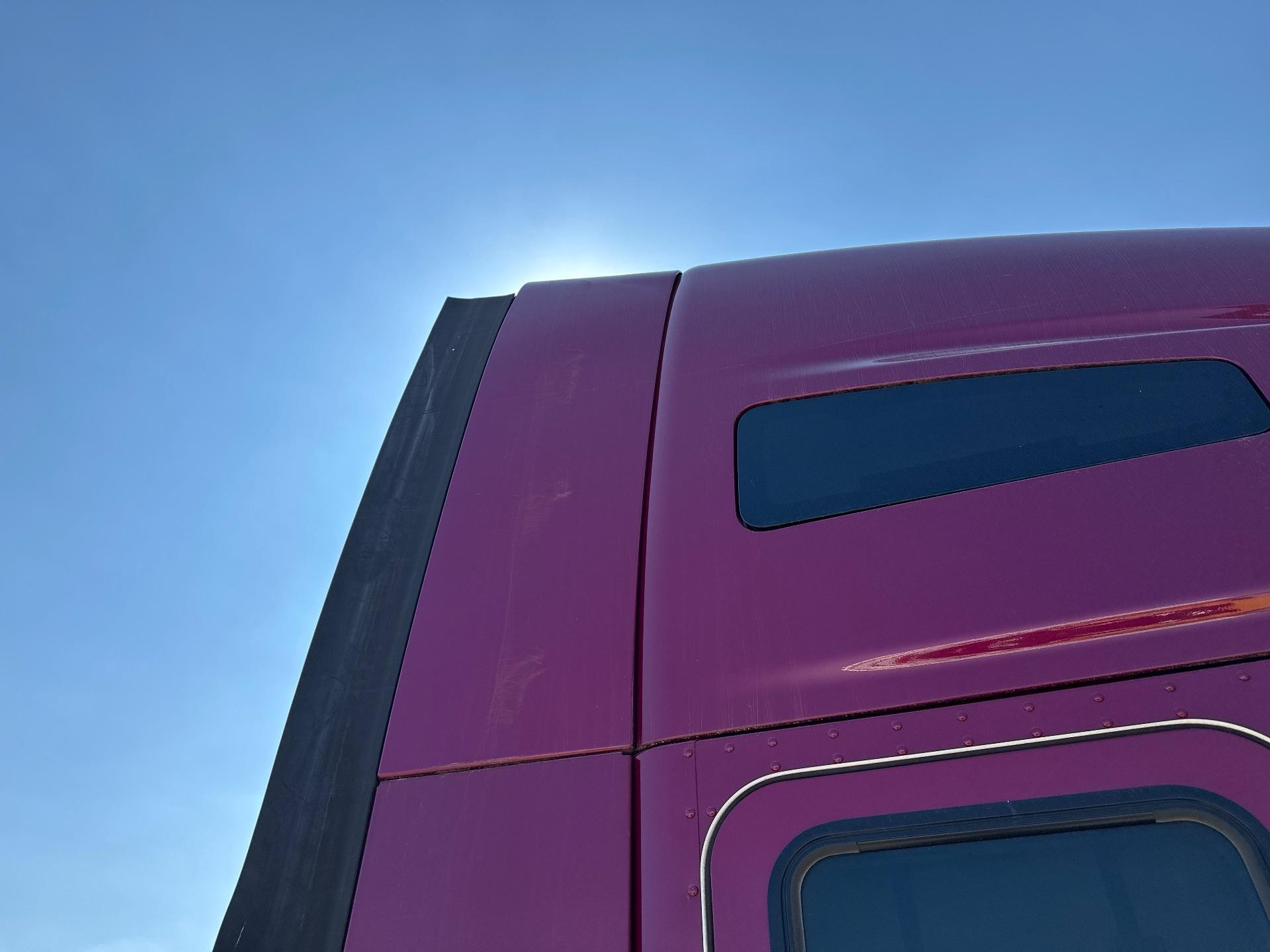 T33-1009R | Kenworth T680 Side Fairing/Cab Extender for Sale