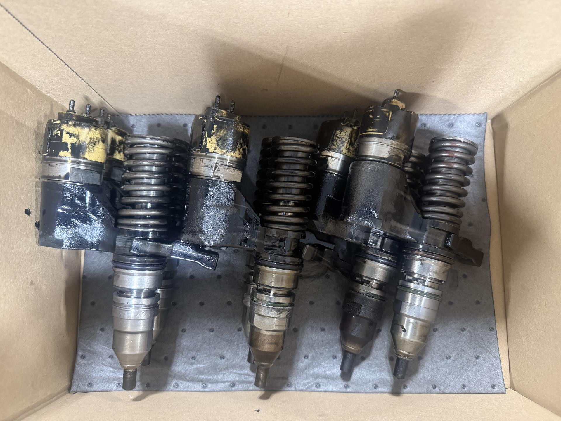 CAT 3176 Engine Fuel Injector for Sale