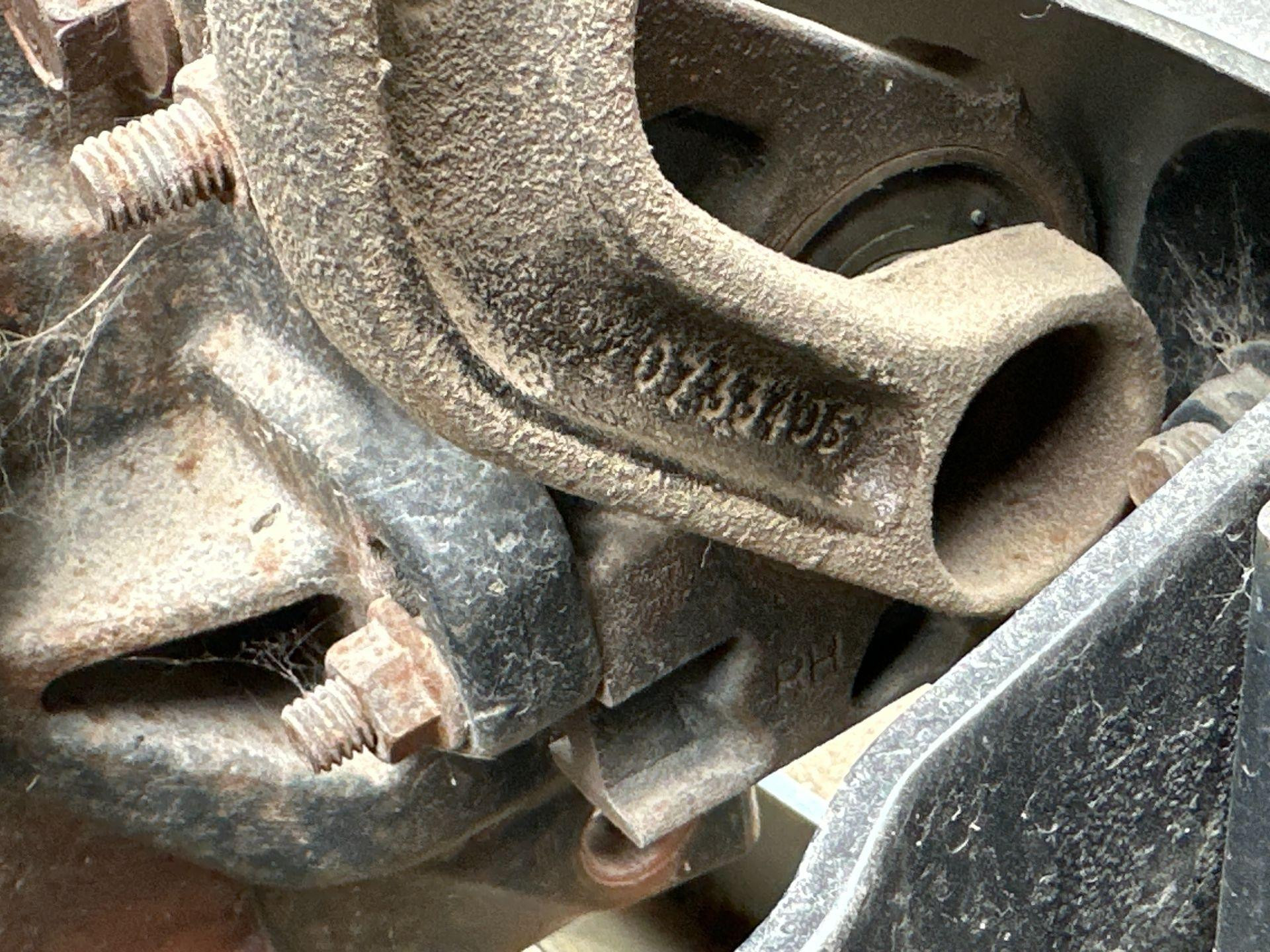 Volvo VNM Hood Hinge for Sale