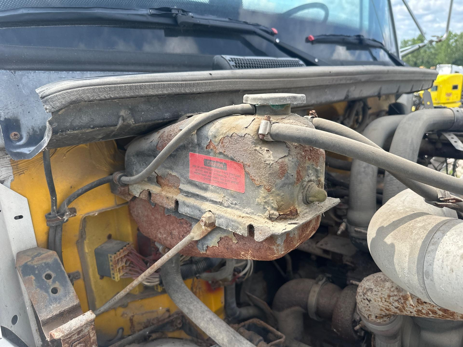 Freightliner FL70 Radiator Overflow Bottle for Sale