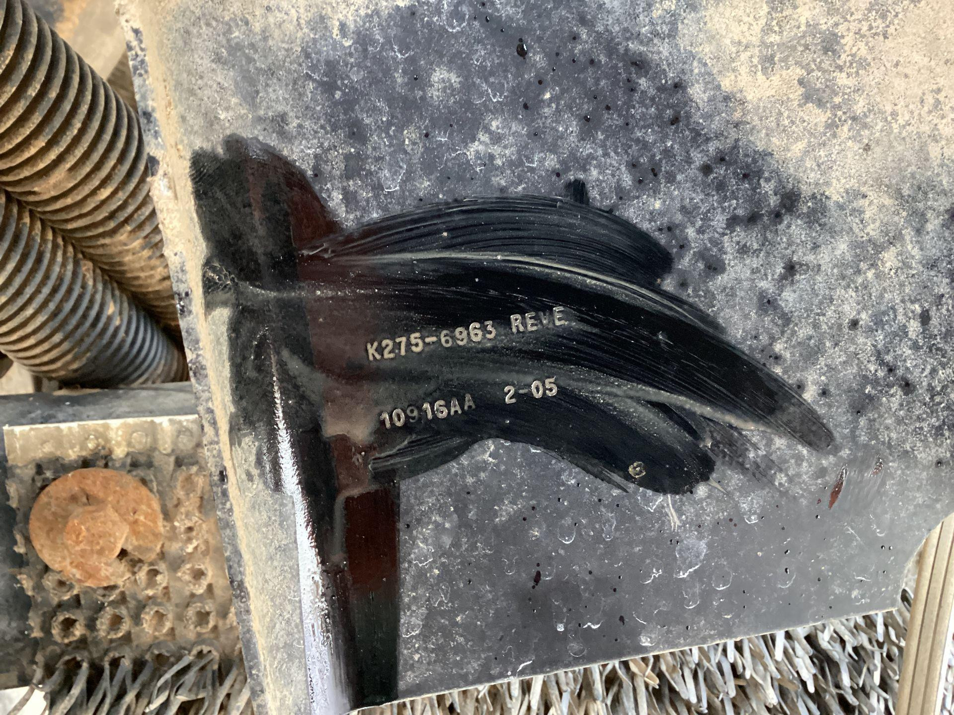 k275-6963 | Kenworth T800 Brackets, Misc for Sale