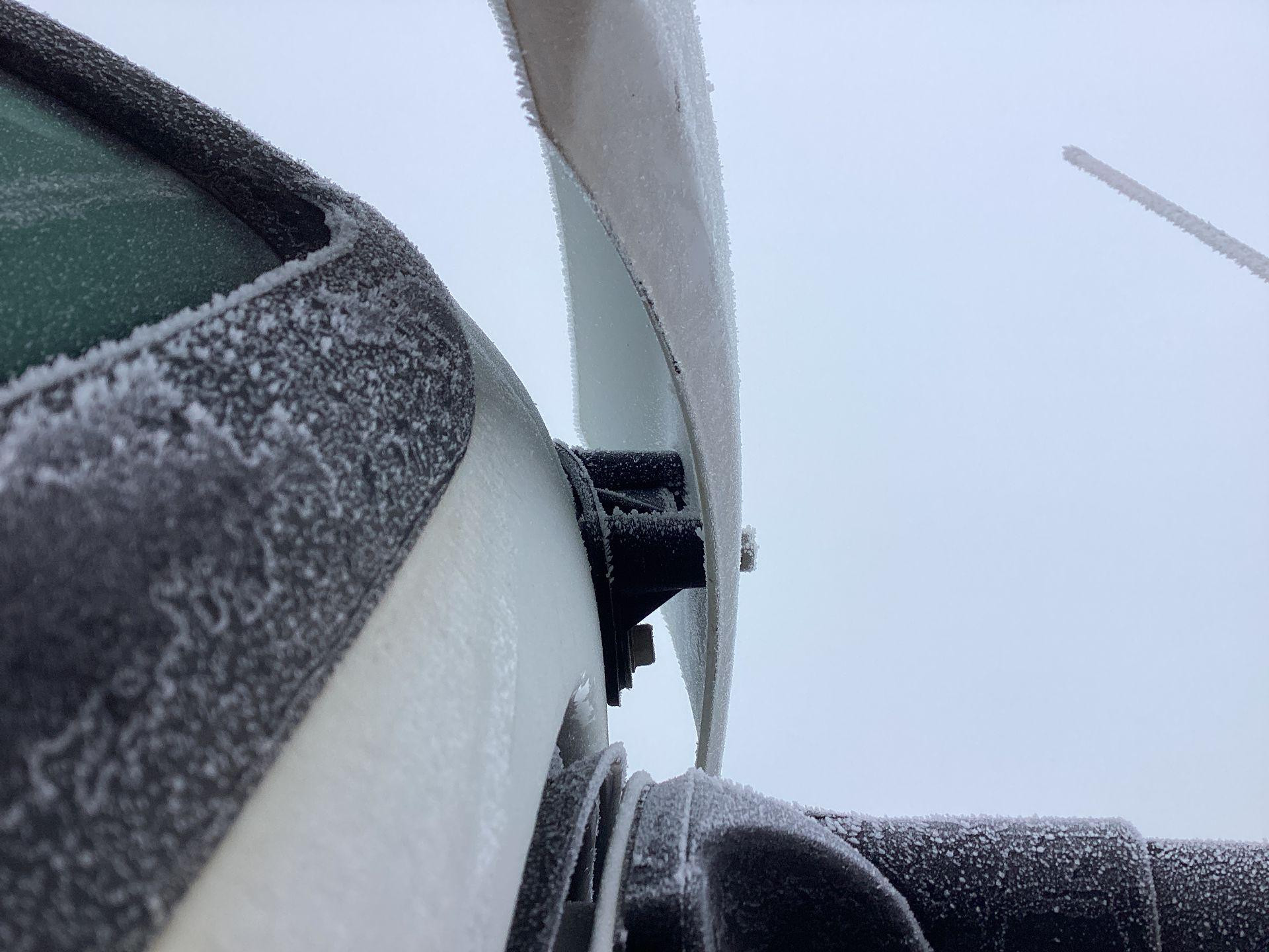 82390421 | Volvo VNL Brackets, Misc for Sale