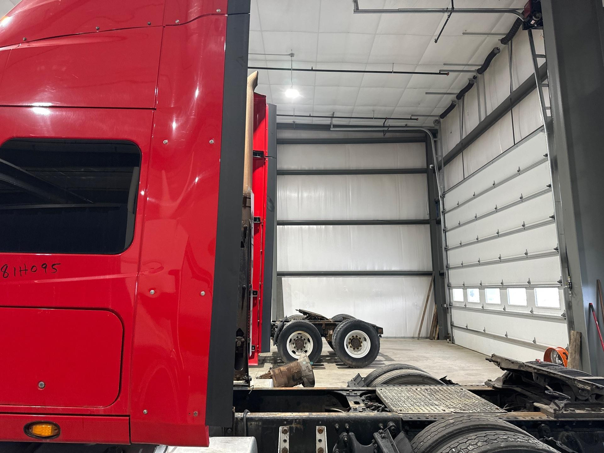 International LT Side Fairing/Cab Extender for Sale
