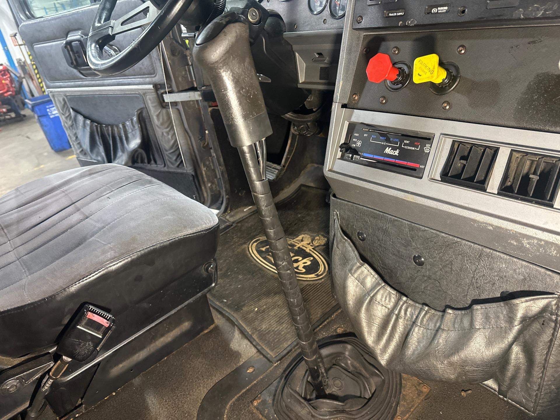 Spicer LPSO150-10S Shift Lever for Sale