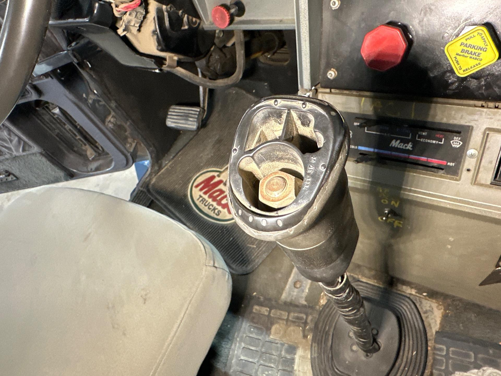 Mack T2090 Shift Lever for Sale