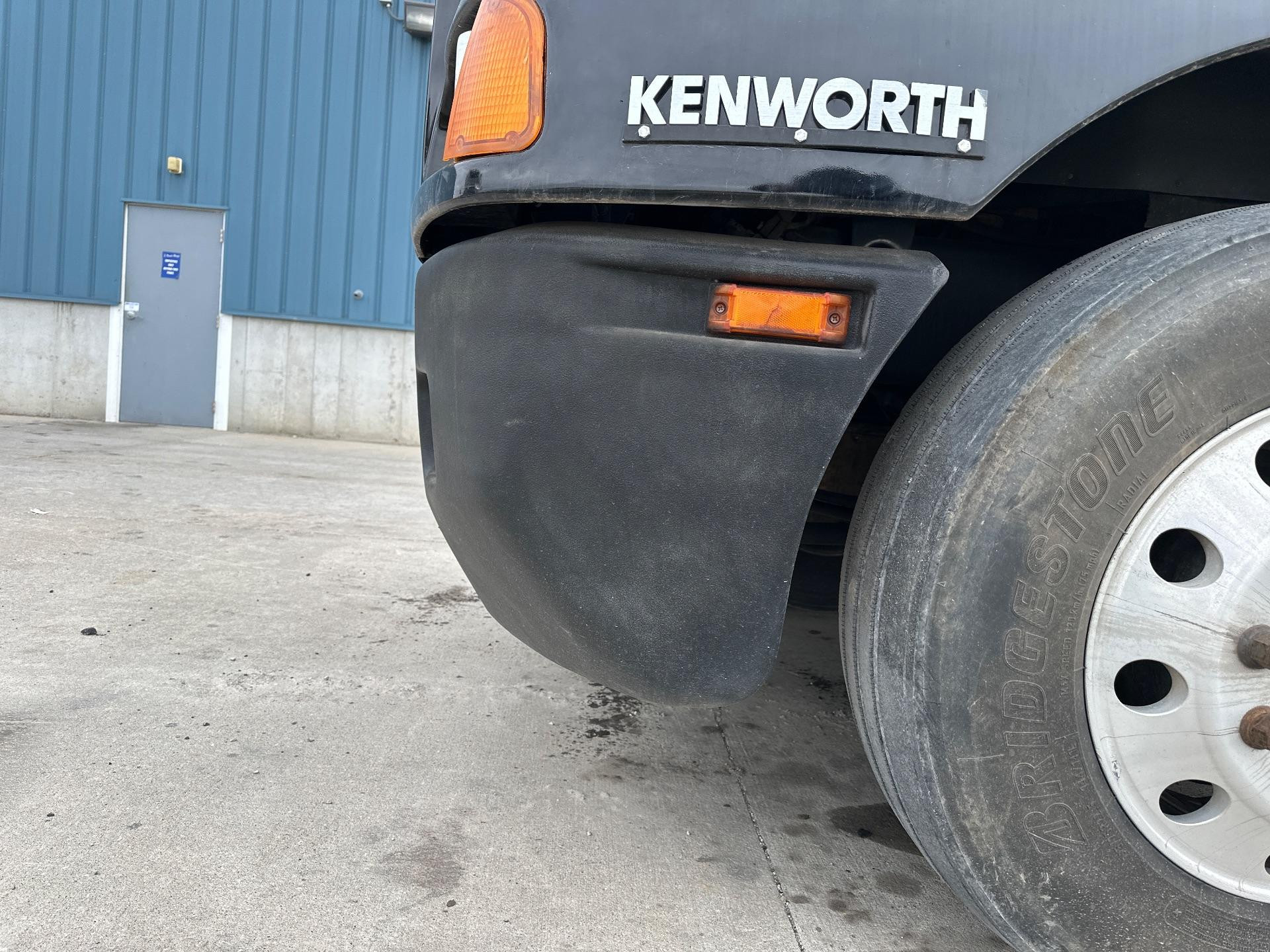 Kenworth T600 Bumper for Sale
