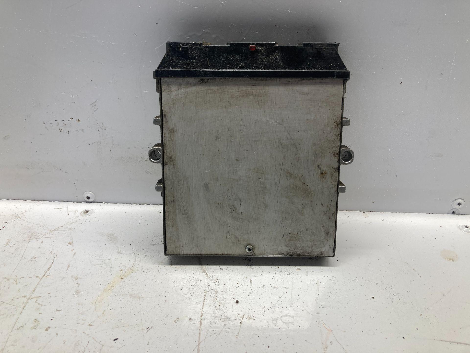 RE528702 | John Deere 333E Control Module for Sale