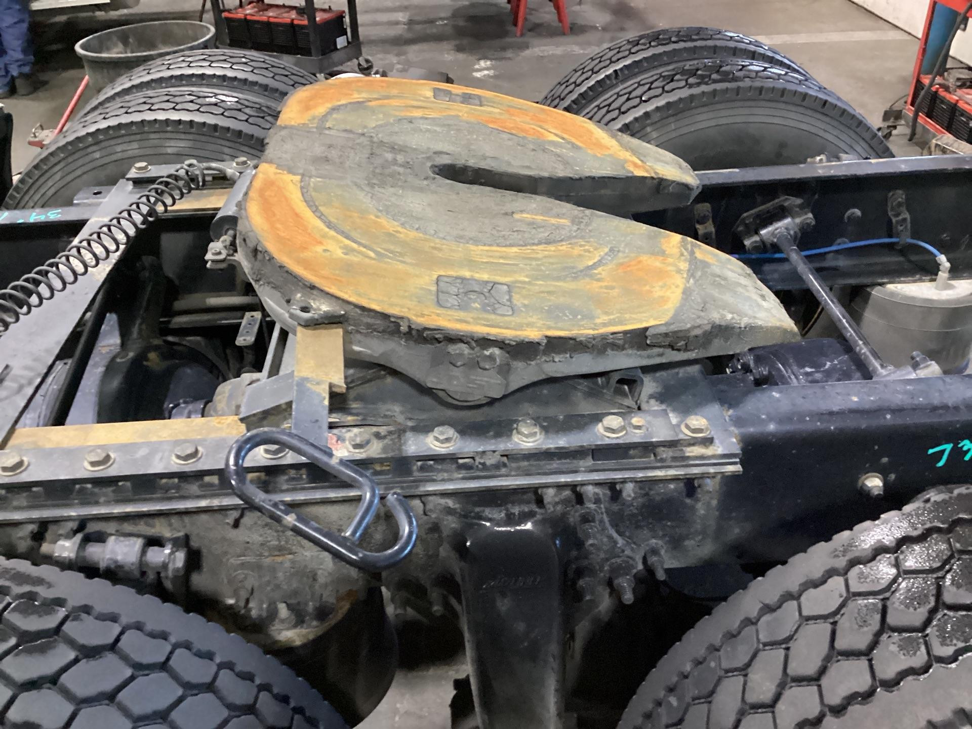 JSK37USA-A051-2R | Jost JSK37USL-A8PX12 Fifth Wheel for Sale