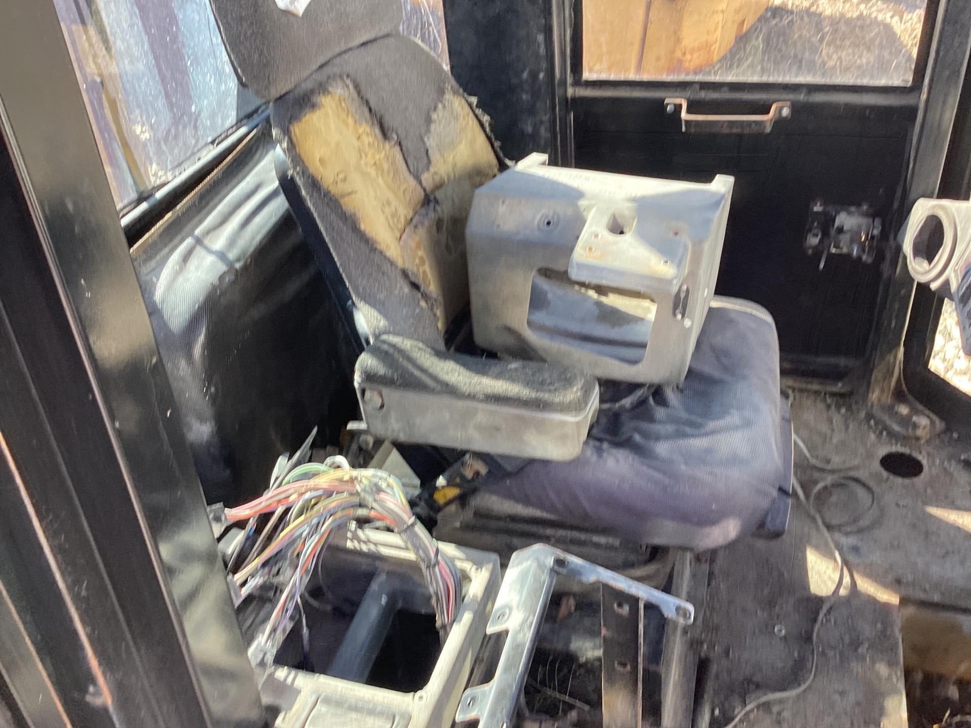 175-0540 | CAT 938G Cab Assembly for Sale