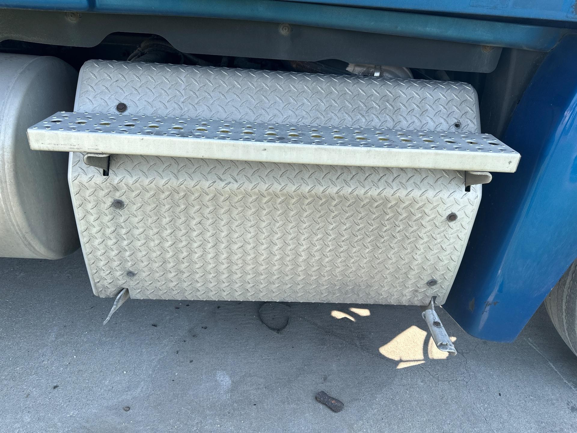 Detroit DD13 Exhaust DPF Cover for Sale